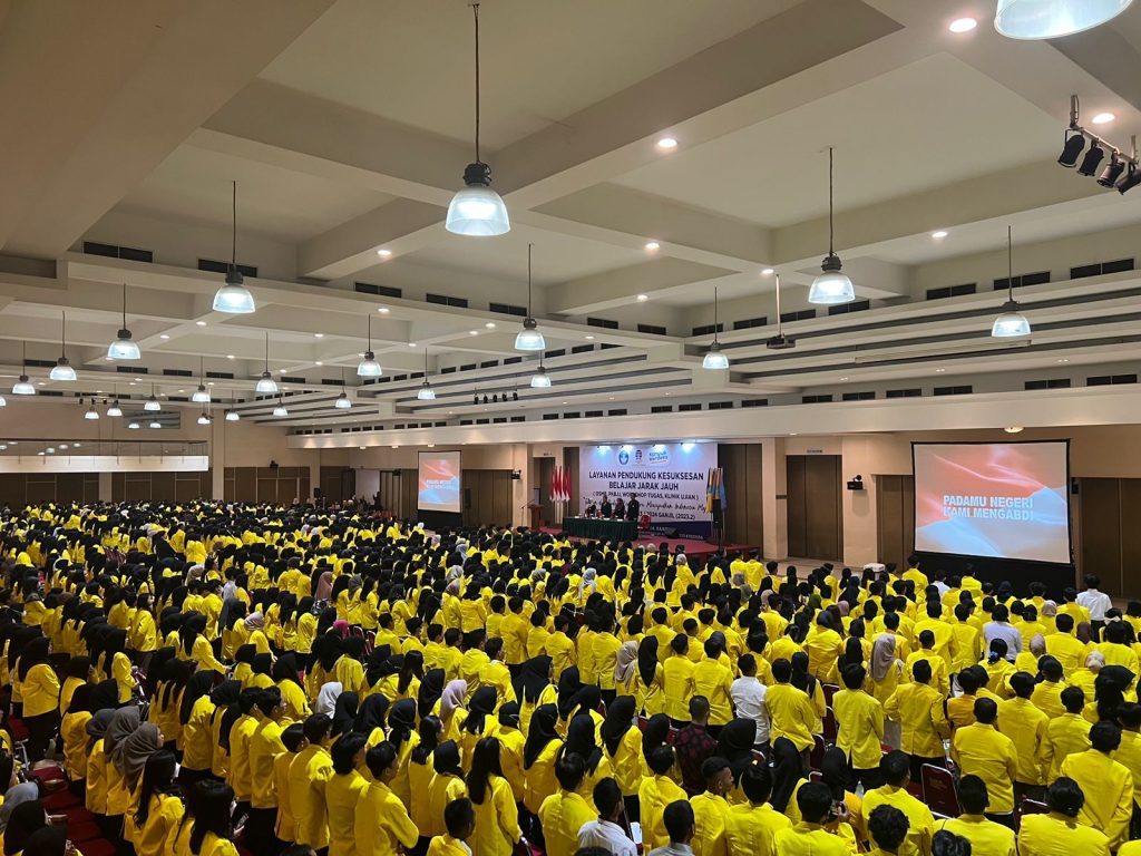 Puluhan Ribu Mahasiswa Universitas Terbuka Bandung Ikuti LPKBJJ Tahap I ...