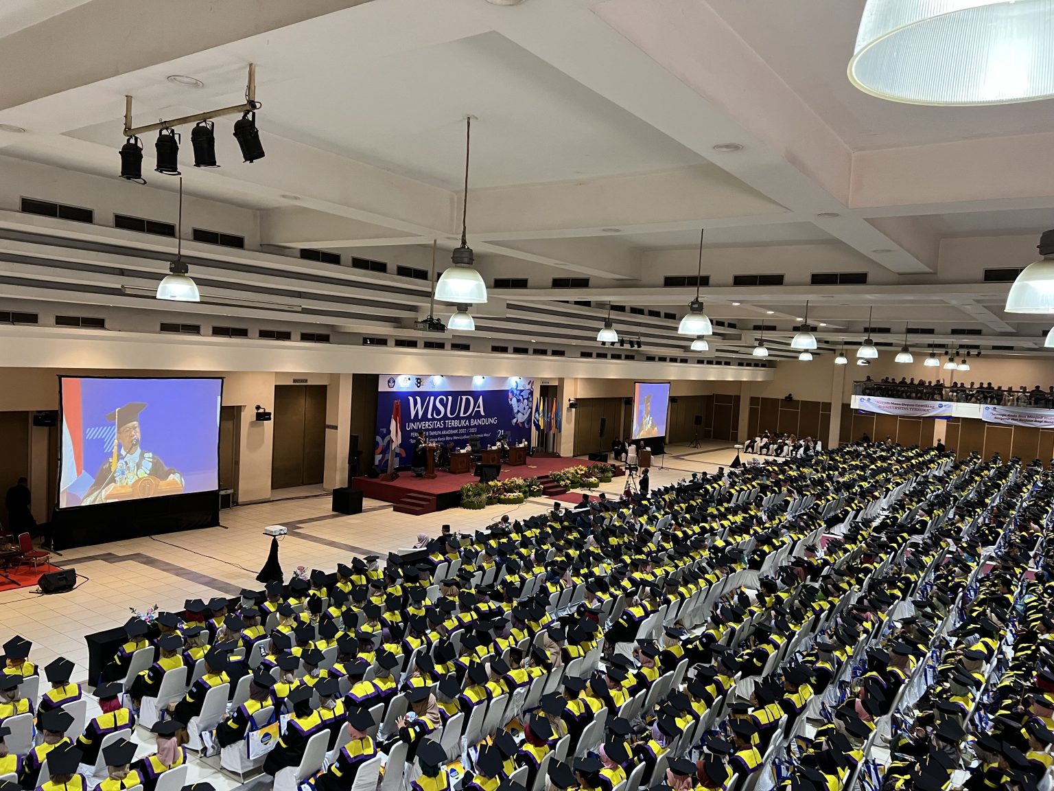 Universitas Terbuka Bandung Selenggarakan Wisuda Daerah Periode II ...