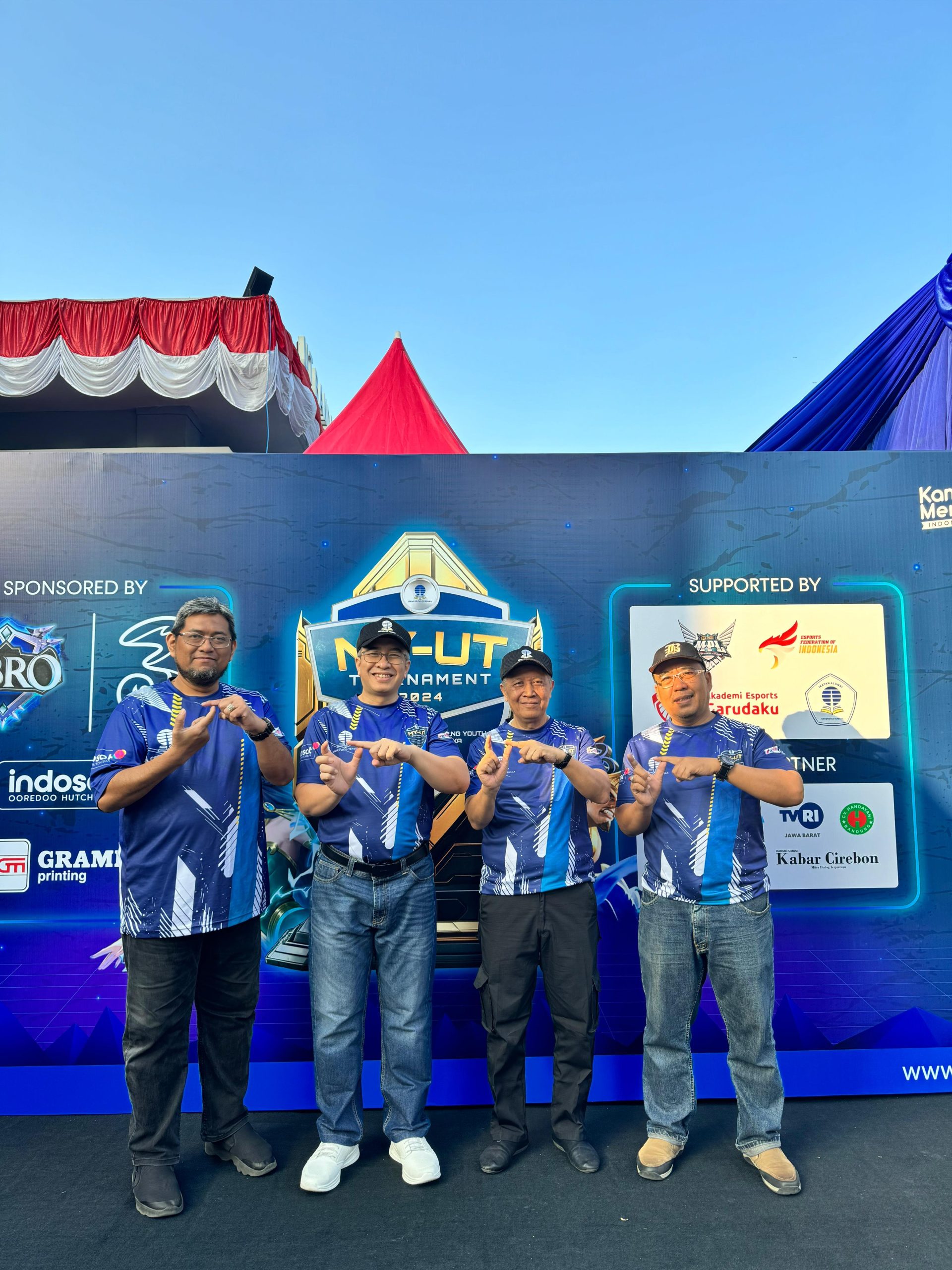 UT Bandung Selenggarakan MY-UT Tournament MLBB Tingkat SMA Sedejarat ...